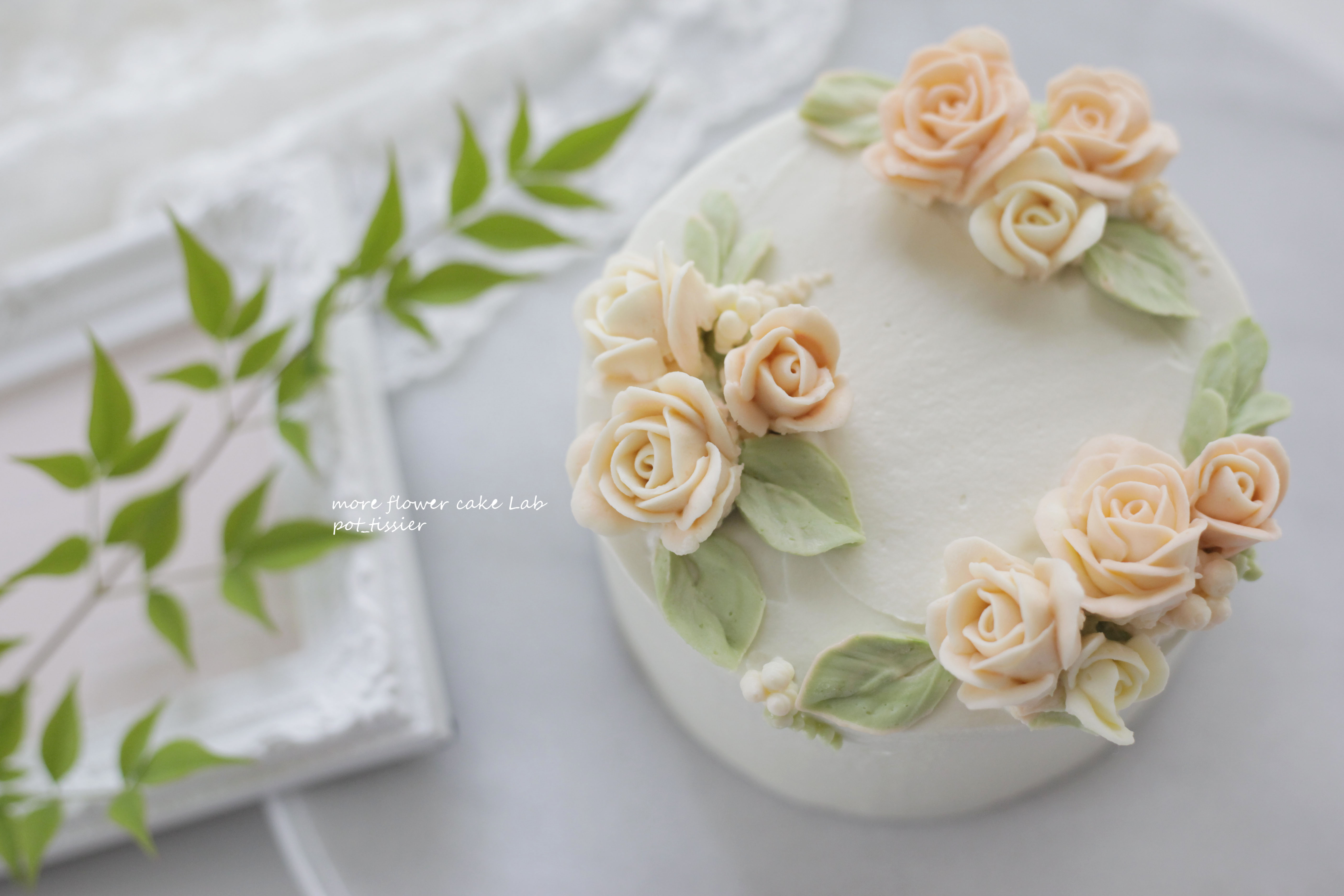 Cream flower Basic – More Flower Cake